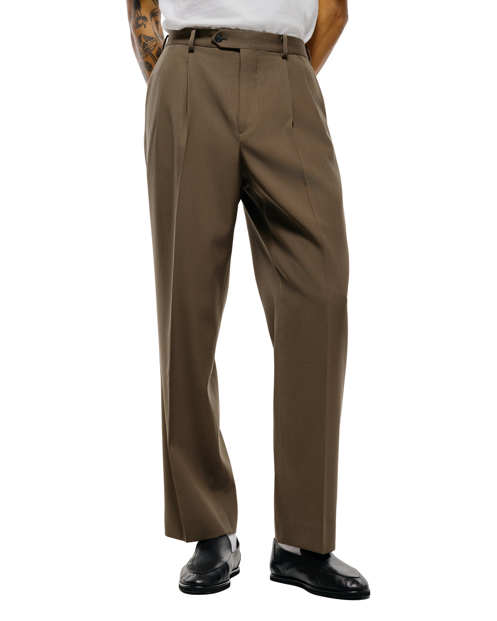 Auralee Light Wool Max Gabardine Two-Tuck Slacks Dark Olive Brown ...